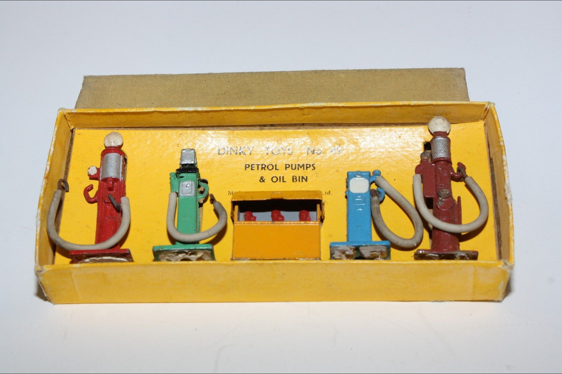 Dinky 49 Petrol Pumps Set, Nice Original Condition in Original Box ...