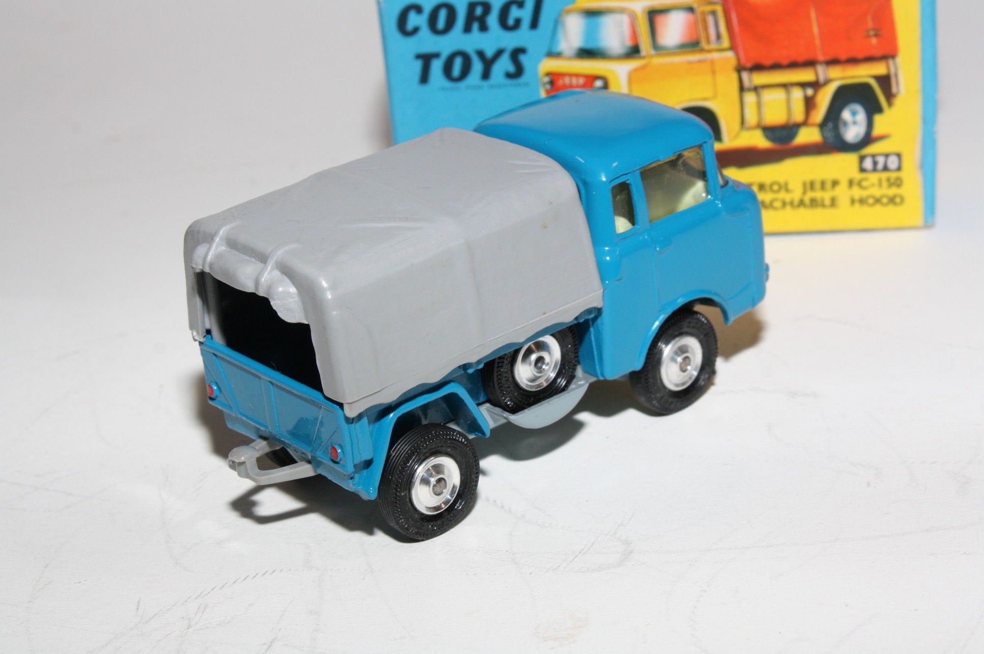 Corgi 470 Forward Control Jeep, Mint in VNM Original Box | DB Collectables