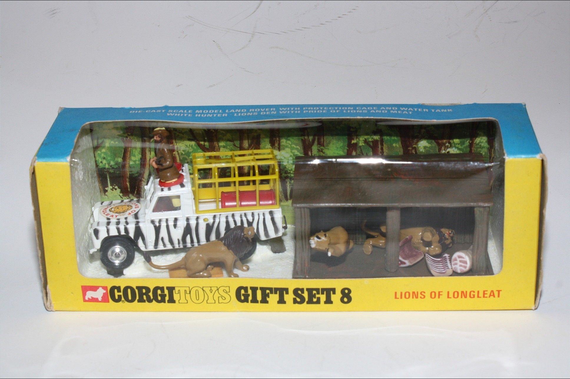 Corgi Toys Gift Set 8 Lions of Longleat, Mint in Excellent Original Box ...
