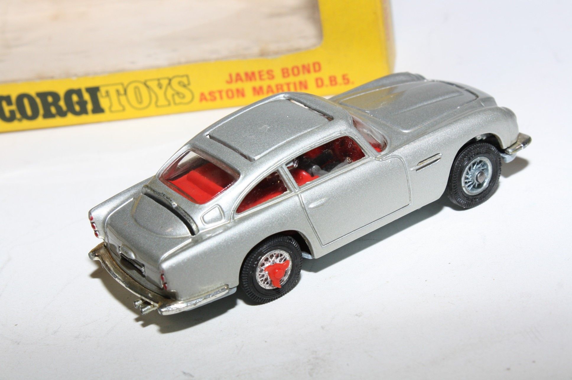 Corgi 270 James Bond Aston Martin DB5, VNM in Scarce Original Slim Box ...