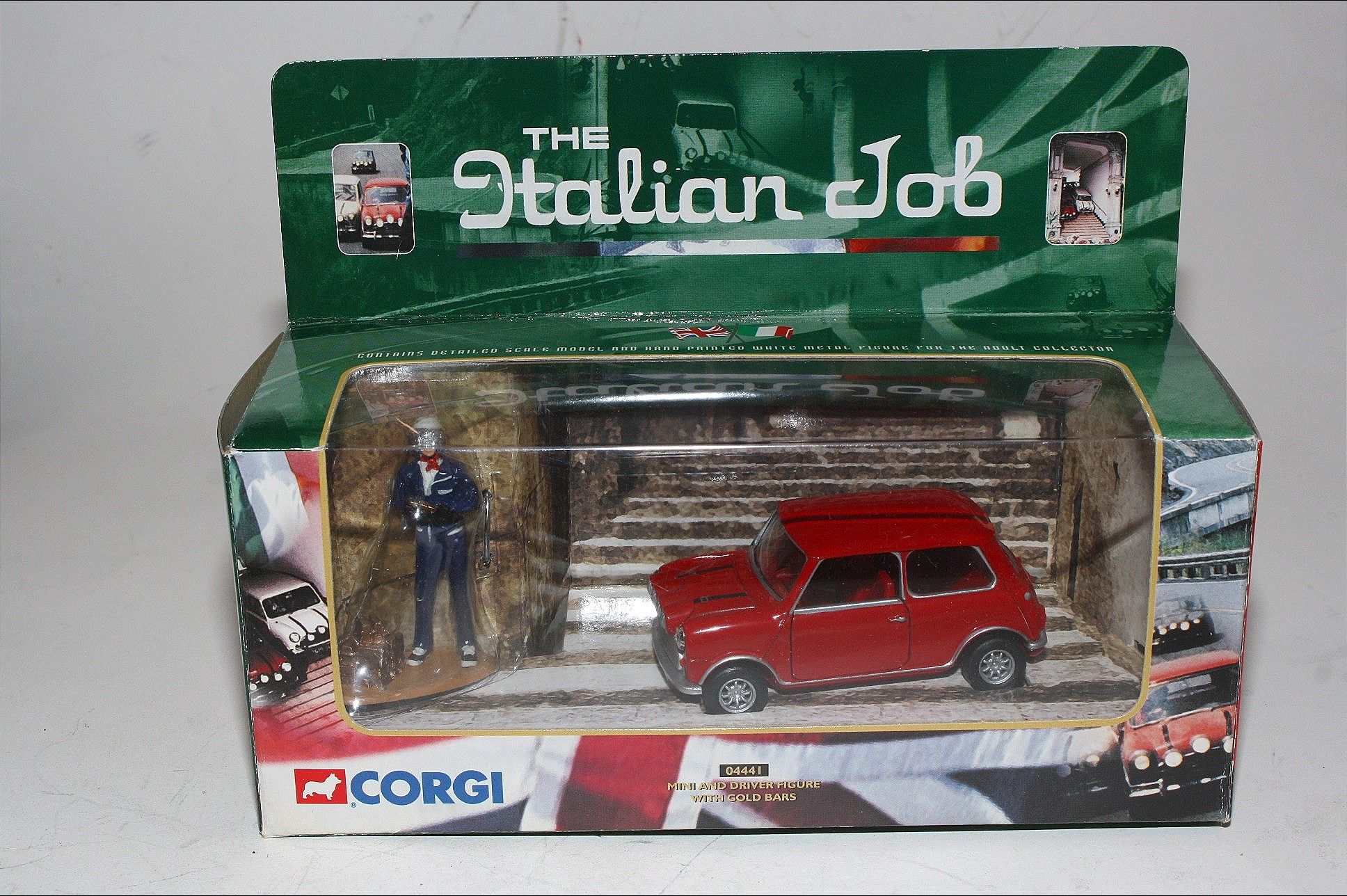 Corgi 04441 Italian Job Mini Cooper,Red, with Figure, MIB | DB Collectables
