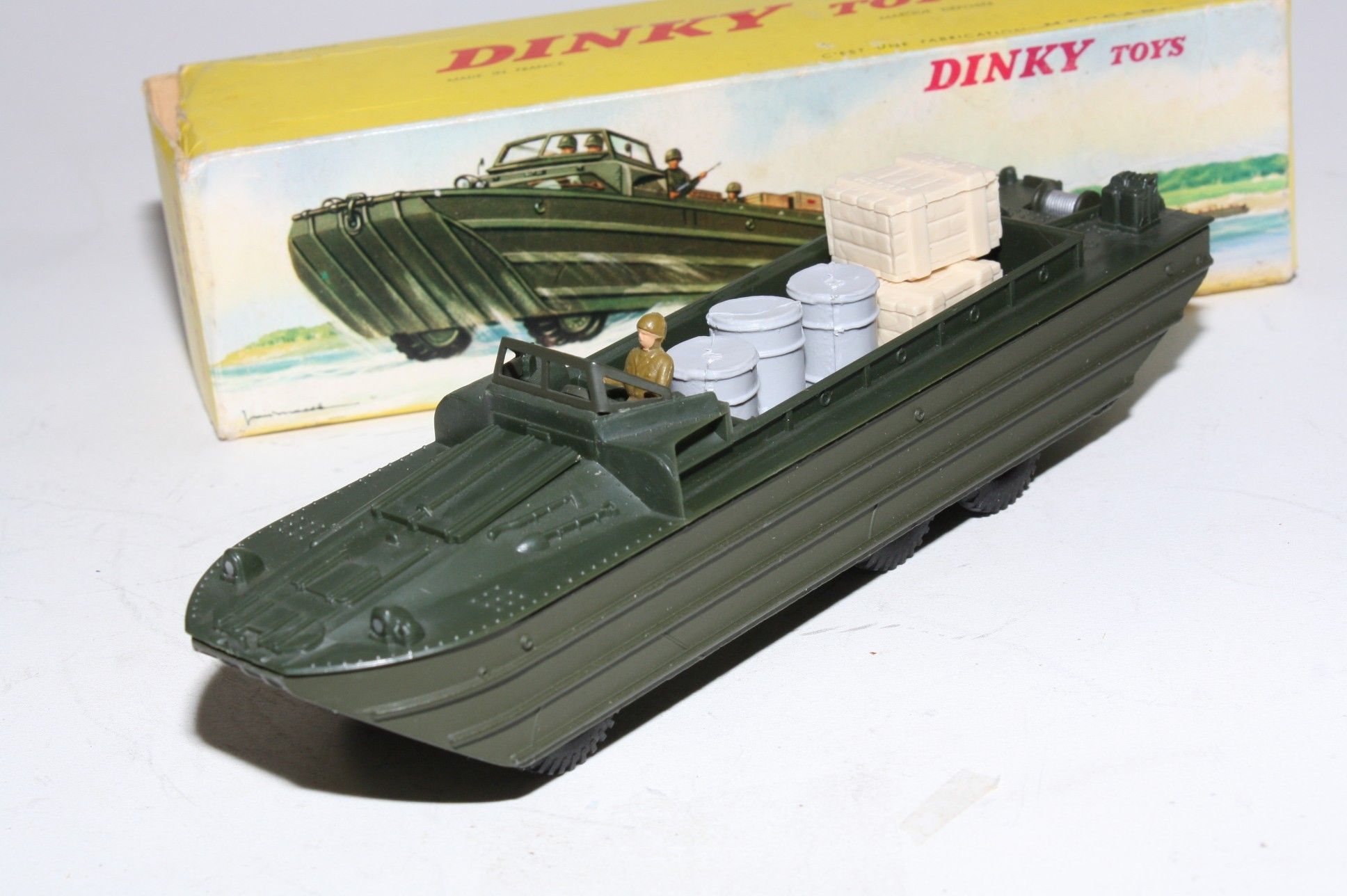 Dinky France 825 DUKW Amphibian, Mint in Original Box | DB Collectables