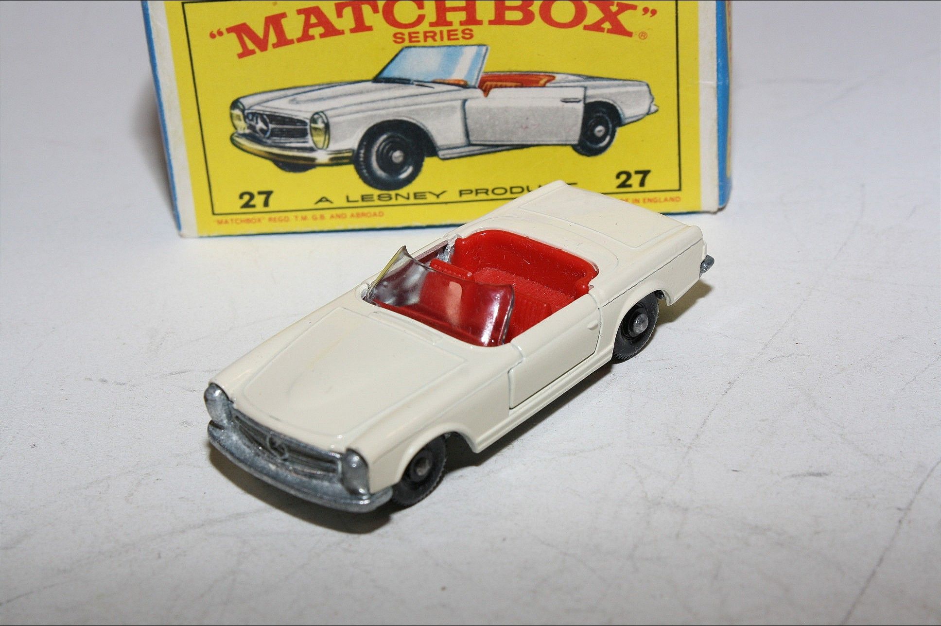 Matchbox 27d Mercedes-Benz 230SL, Mint in VNM Original Box | DB ...