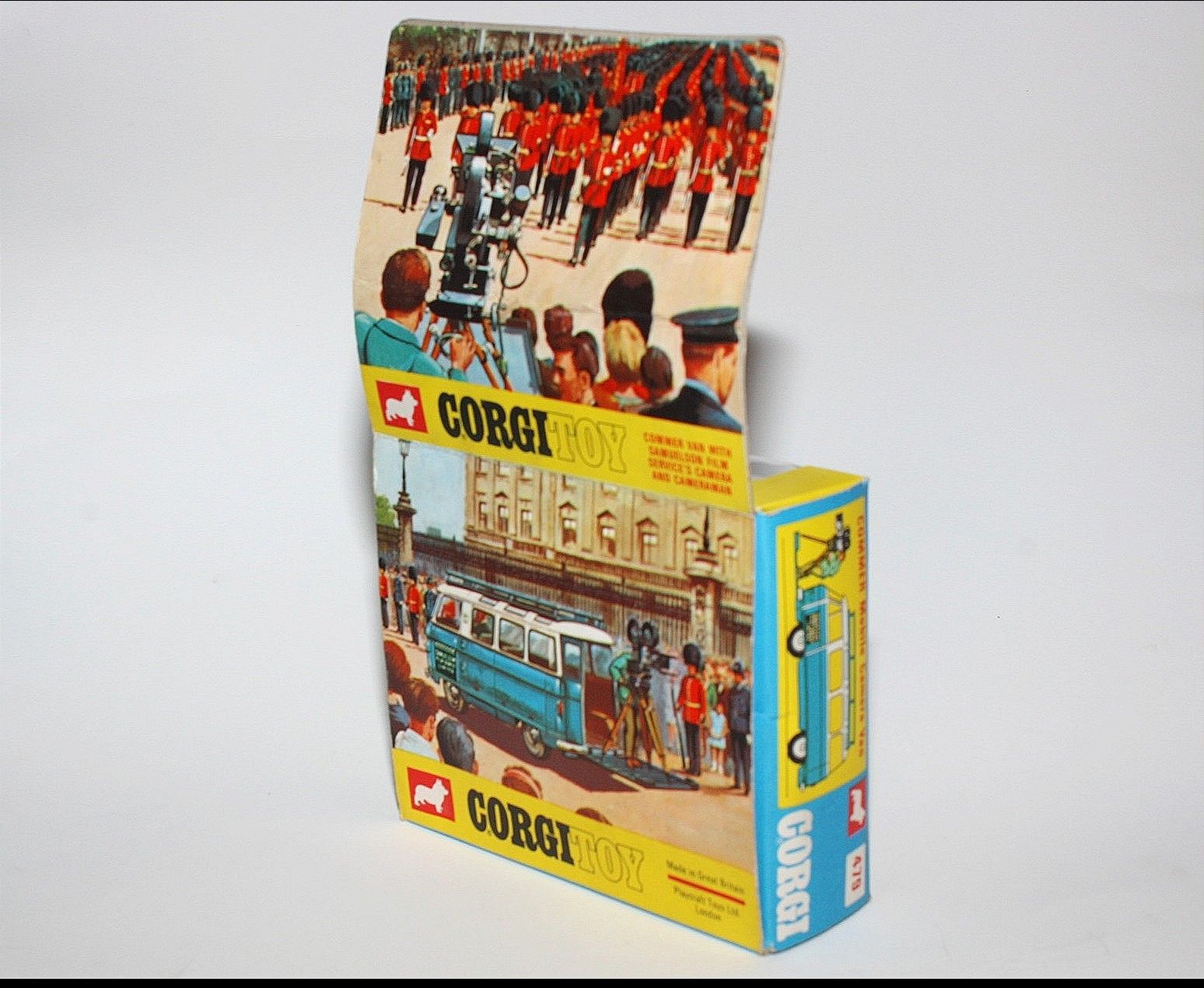 Corgi 479 Commer Samuelson Camera Van, VNM in Original Box | DB ...