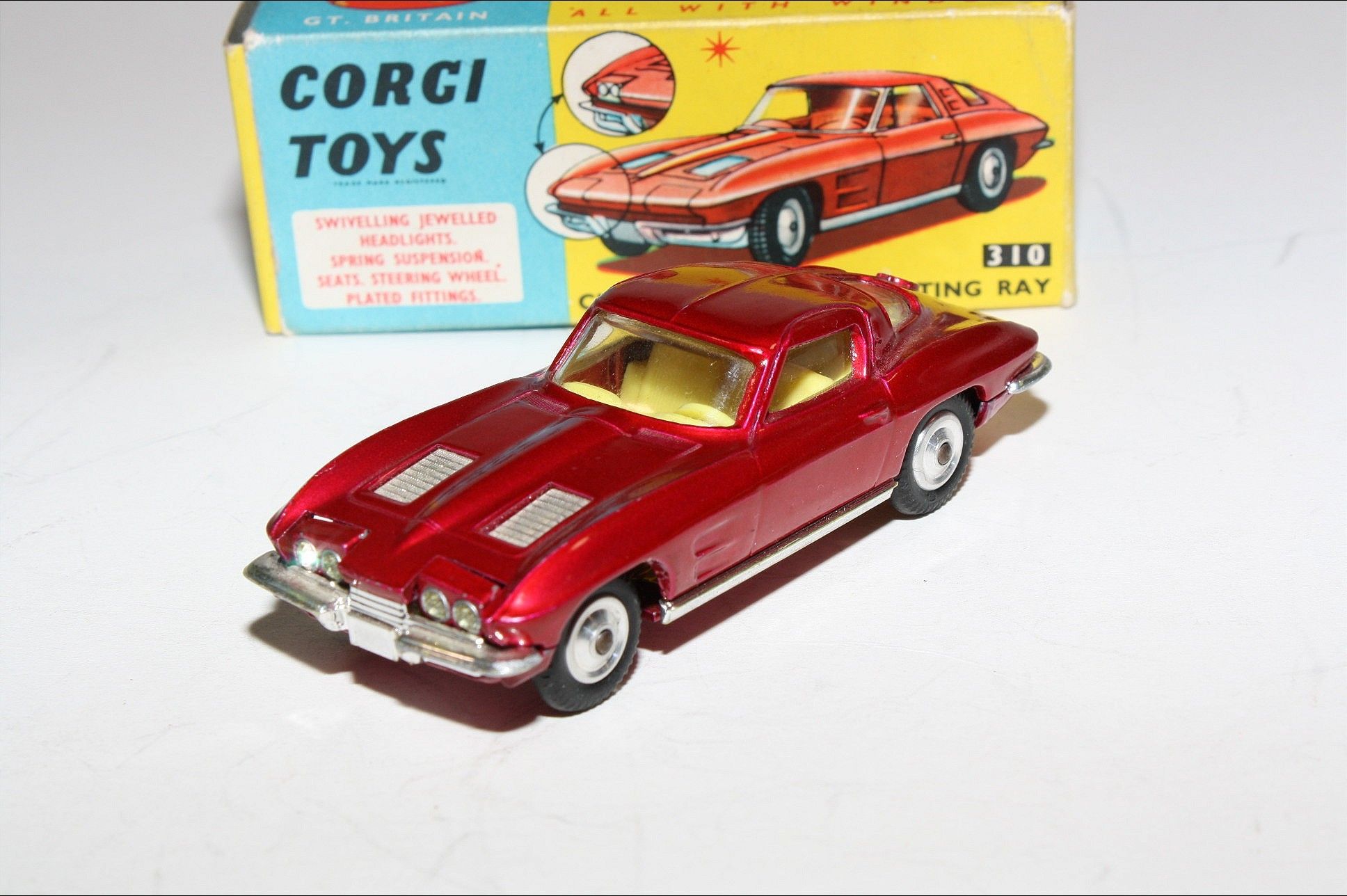Corgi 310 Chevrolet Corvette Stingray, VNM in Original Box | DB ...