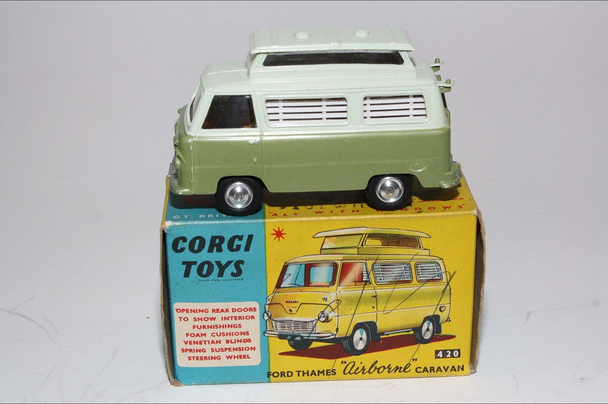 Corgi Juniors E94 Adidas Chevy Van, Rare, Mint in VNM Corgi Juniors E94 Adidas Chevy Van, Rare, Mint in VNM