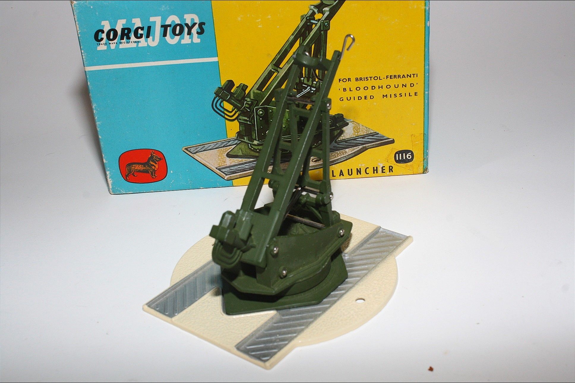 Corgi 1116 Bloodhound Missile Launcher, Mint in Good Original Box | DB ...