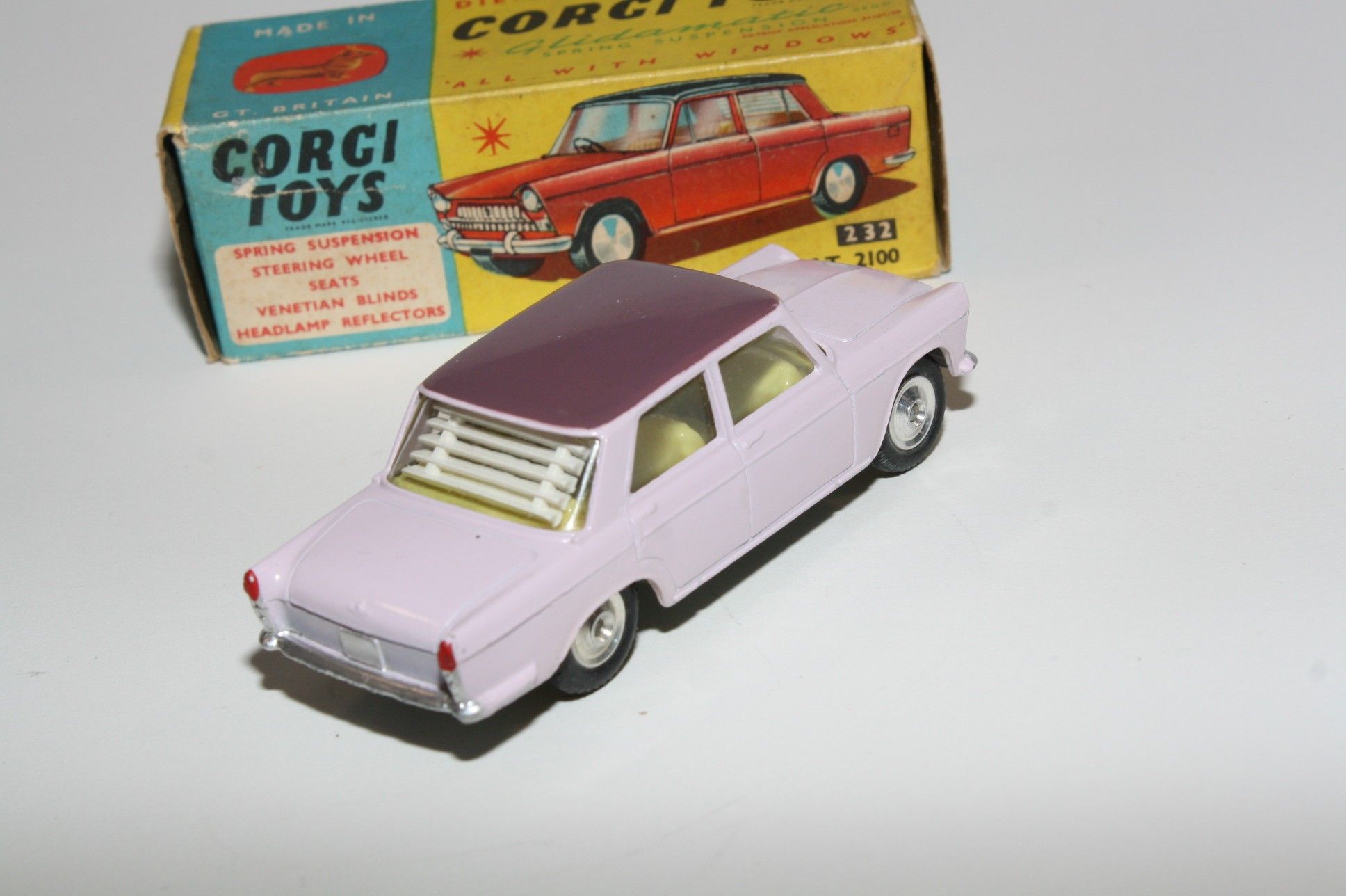 Corgi 232 Fiat 2100, Excellent Condition in Original Box | DB Collectables