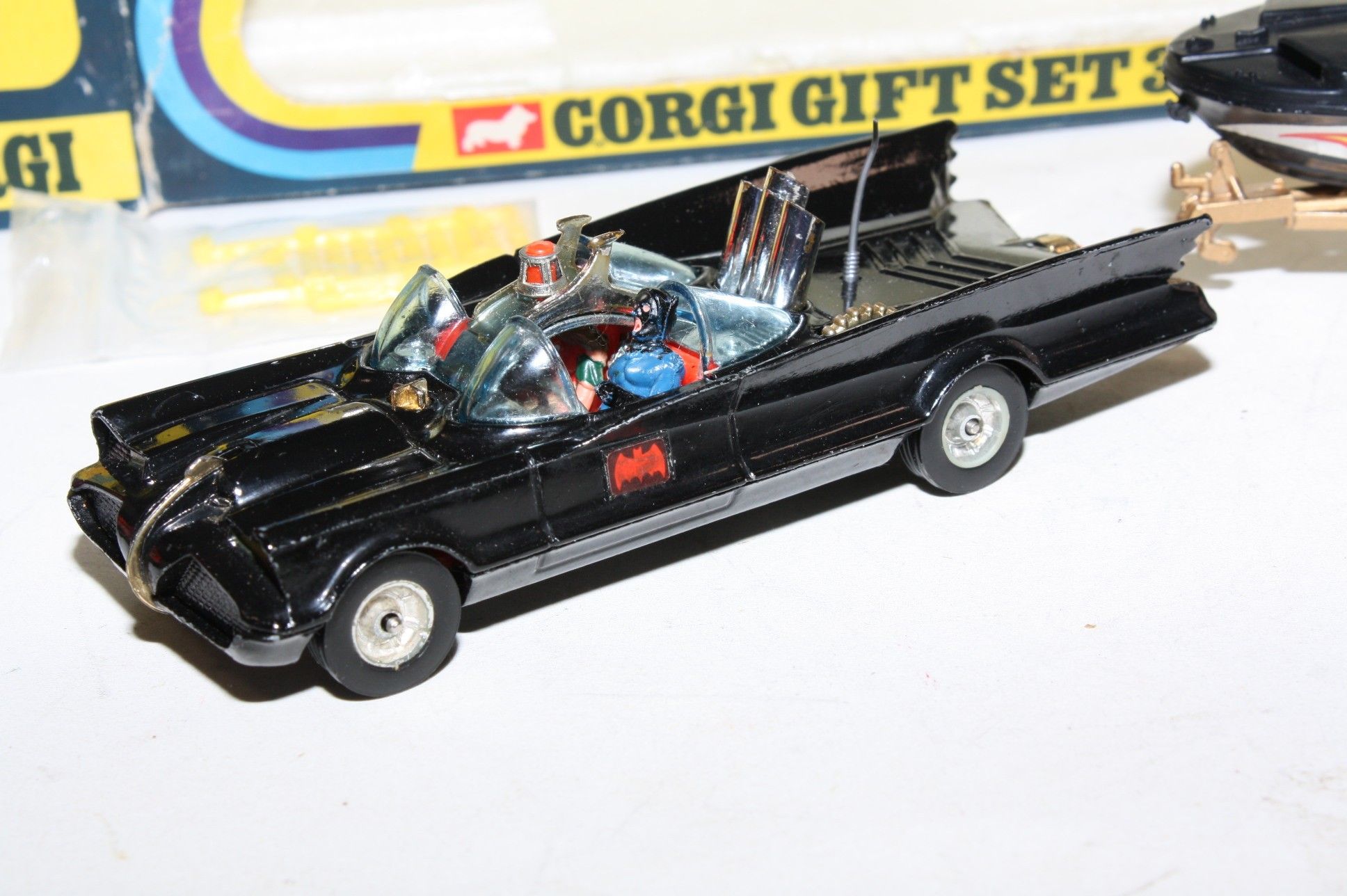 Corgi Gift Set 3 Batmobile & BatBoat, 1973, 8 Spoke, in Original Box ...