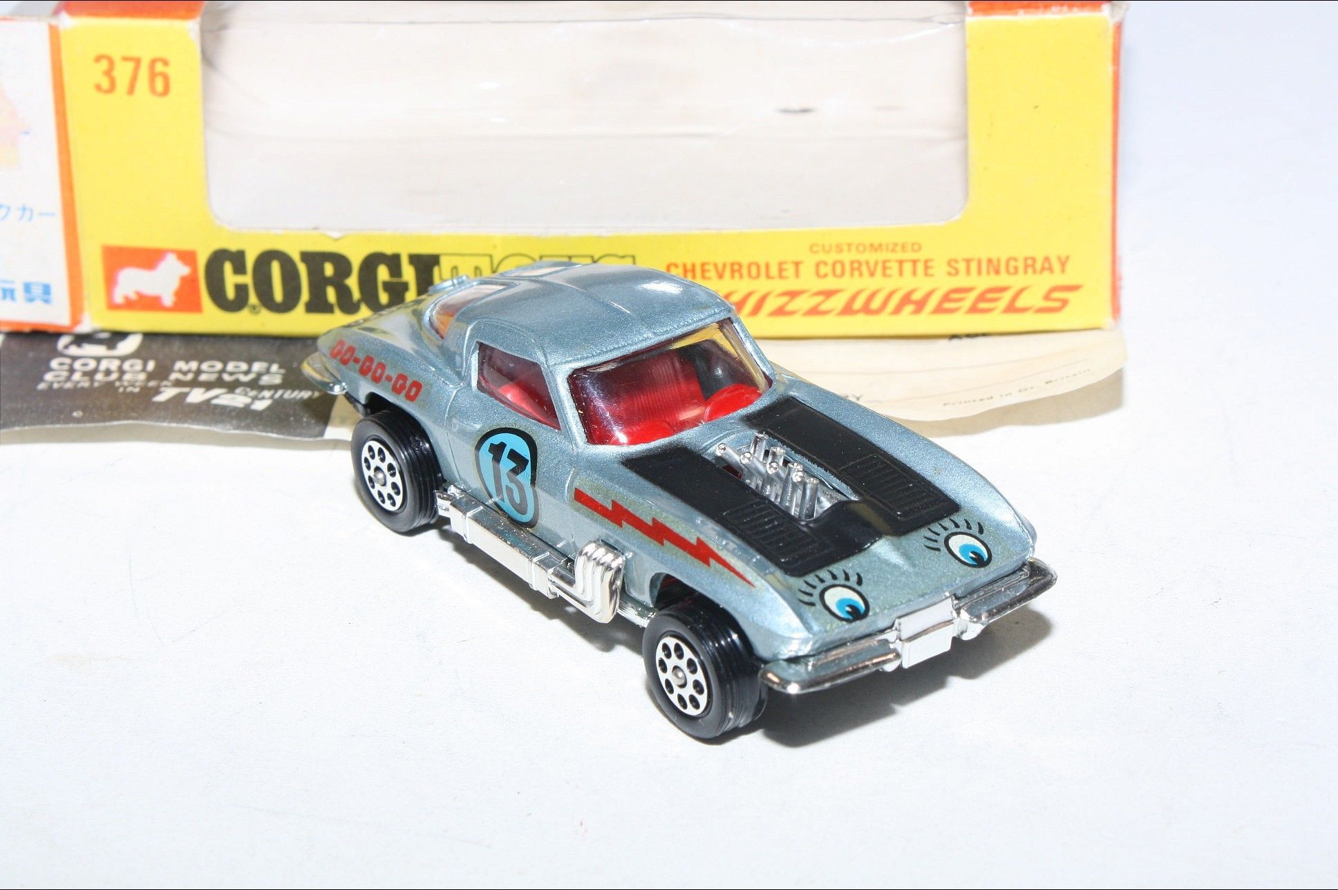 Corgi 376 Customized Chevrolet Corvette Stingray Stock Car, VNM in ...